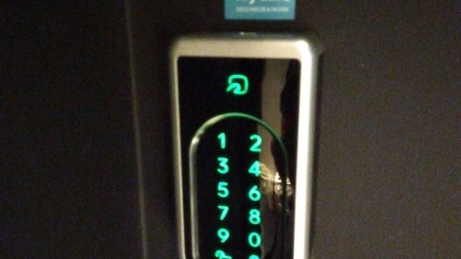 【関内駅徒歩3分】商品撮影、ロケ撮影、コスプレ撮影・会議・食事会等に。の写真10