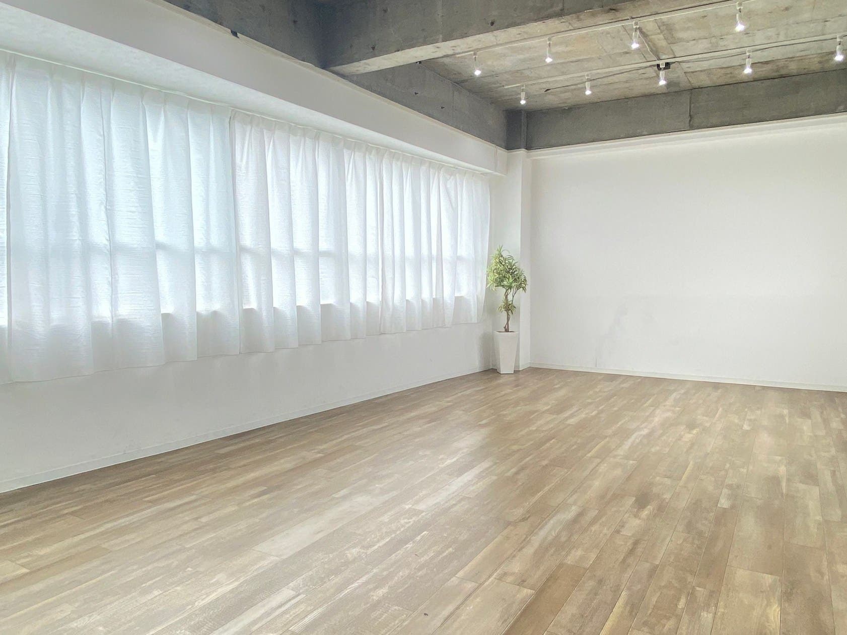 【駅近！おしゃれで開放感のあるスタジオ】各種レッスンや個人練習など多目的利用可能の写真5