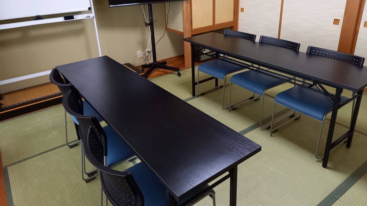 かけ流し温泉銭湯の会議、セミナー、教室等に最適な個室の写真5