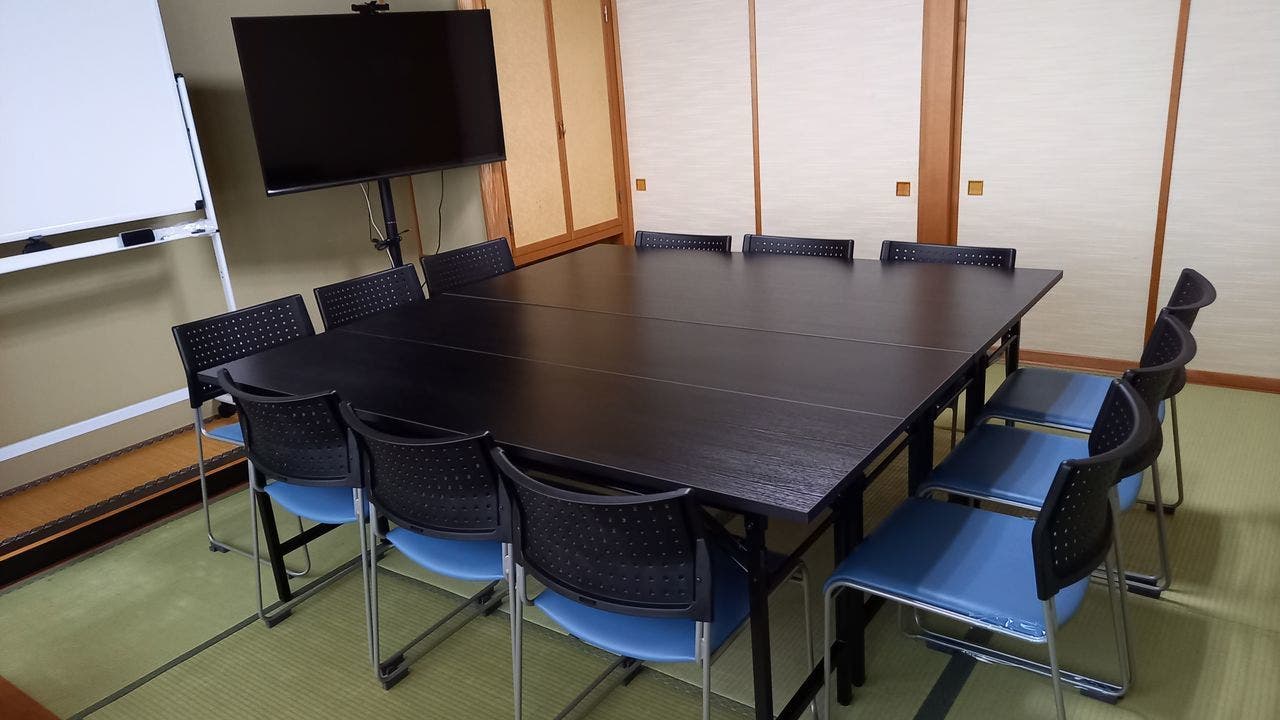 かけ流し温泉銭湯の会議、セミナー、教室等に最適な個室の写真8