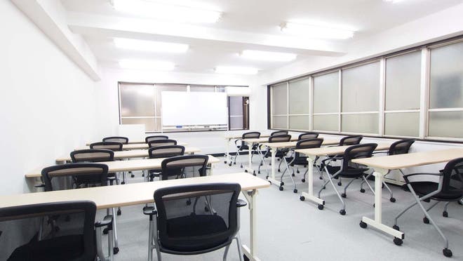 【西新宿駅徒歩1分】プロジェクター無料🉐高速Wi-Fi💻個室/最大30名/レンタルスペース『Crave西新宿02』の写真2