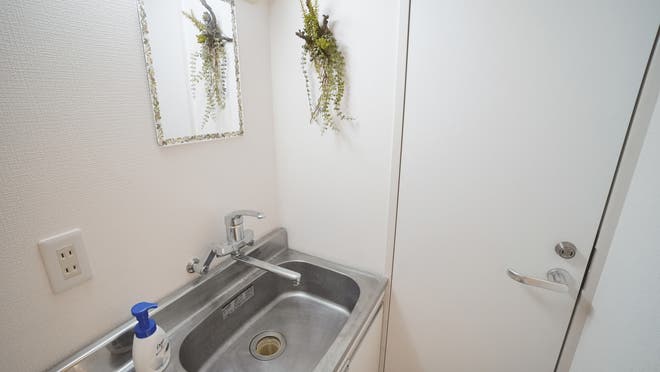 <ミニマルワークスペース神田No.2>神田駅徒歩2分!完全個室⭐️高速光Wi-Fi/モニター無料の写真16