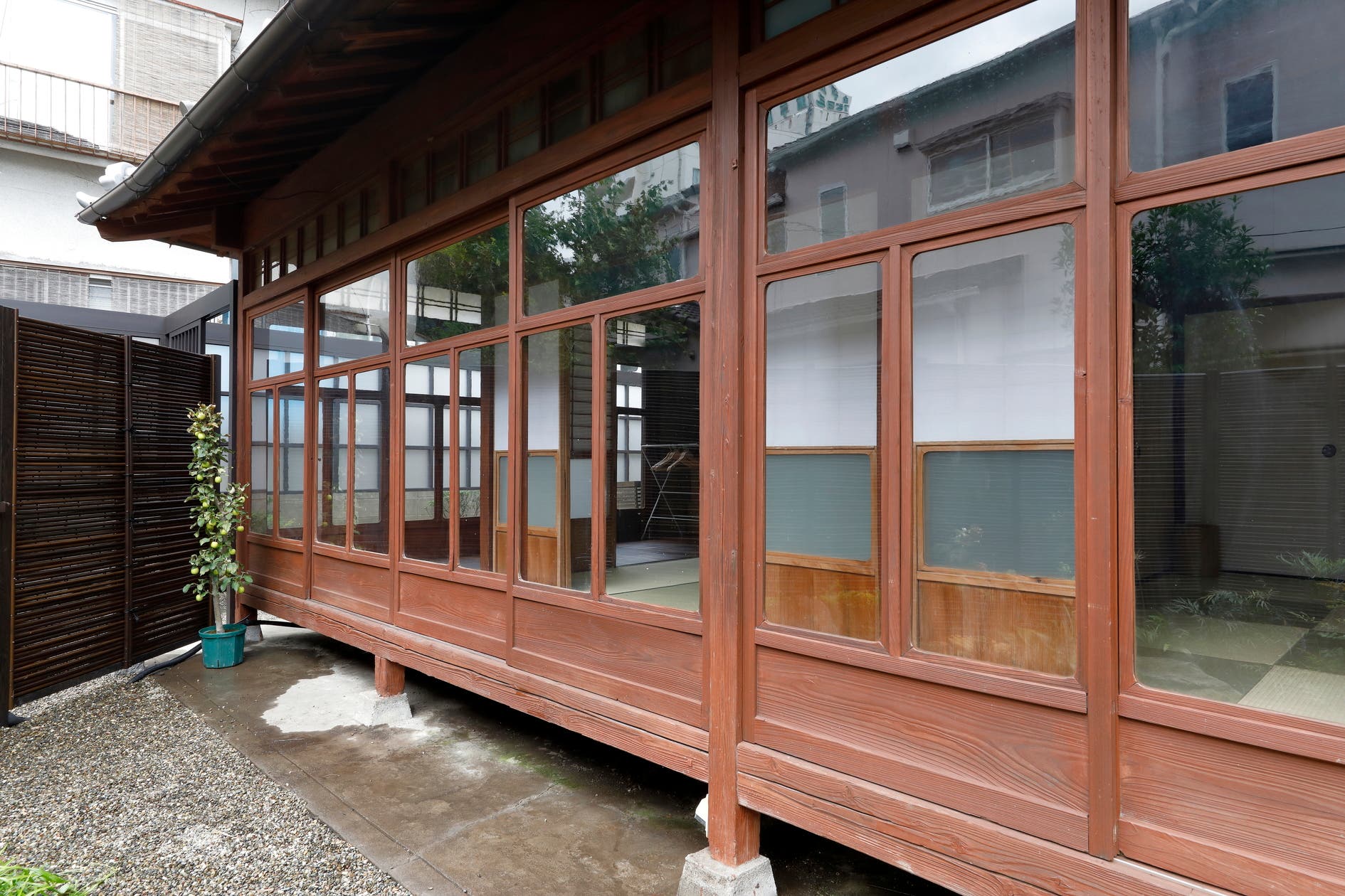 【別府駅至近の風情ある古民家】メディア掲載多数！歴史的古民家とモダンの融合物件！百代！の写真2