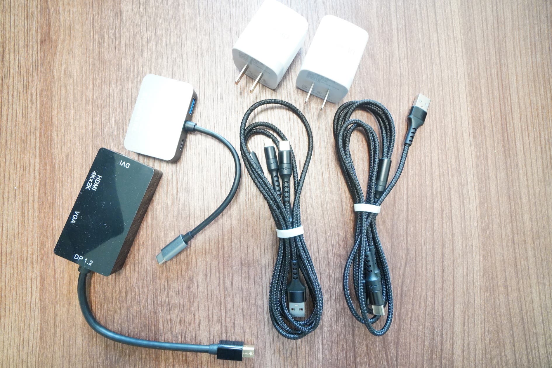 ＜二子玉川会議室＞完全個室✨光Wi-Fi📶大型モニター兼スマートテレビ📺会議/商談/テレワークの写真13