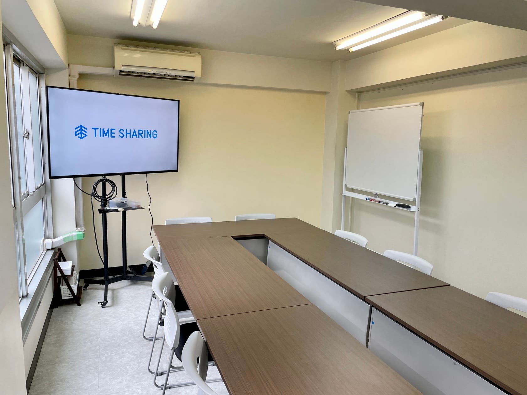 201【秋葉原駅5分】盛り上がる用途OK！リーズナブル会議室の写真4