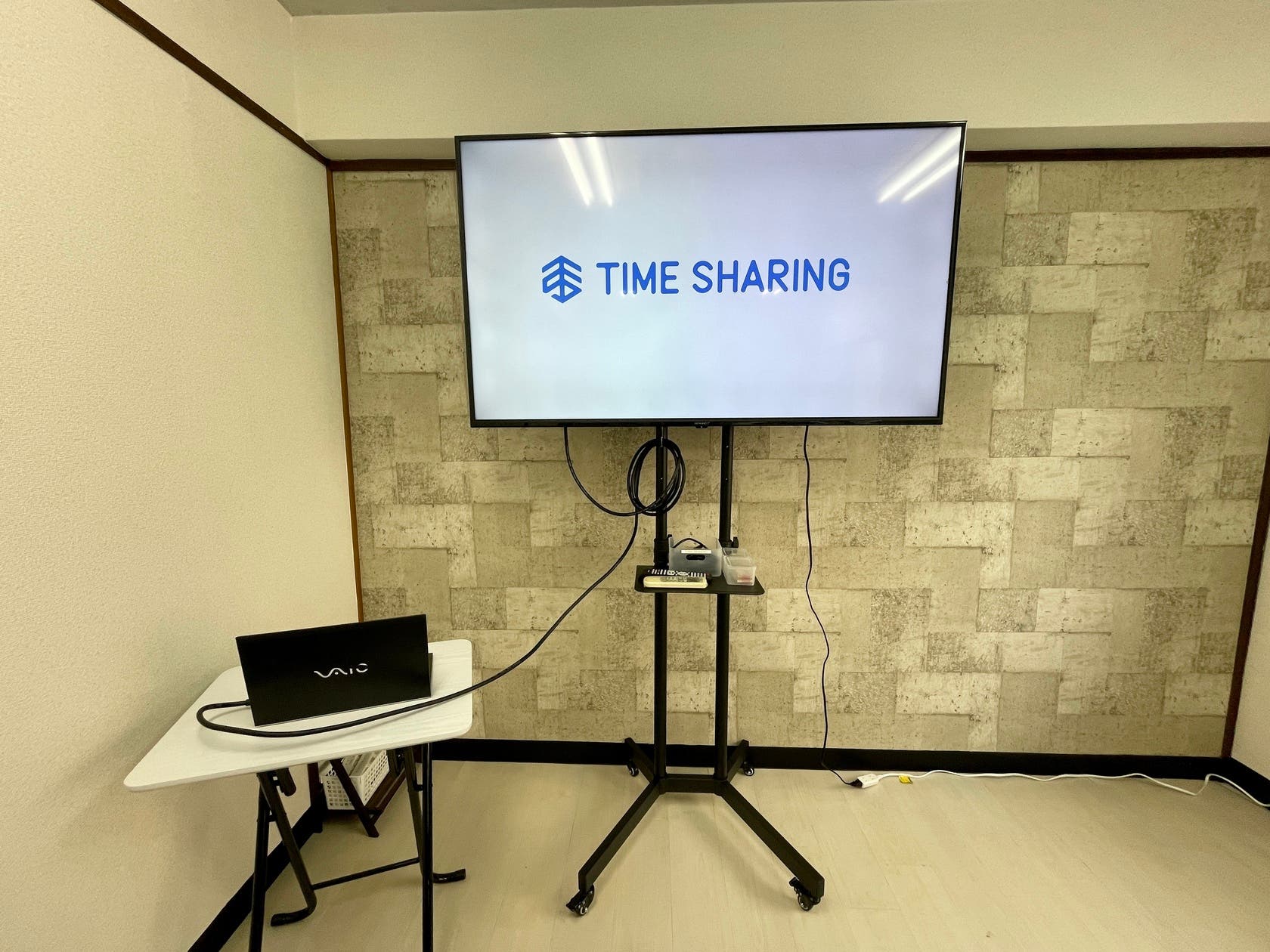 203【秋葉原駅5分】盛り上がる用途OK！リーズナブル会議室の写真7