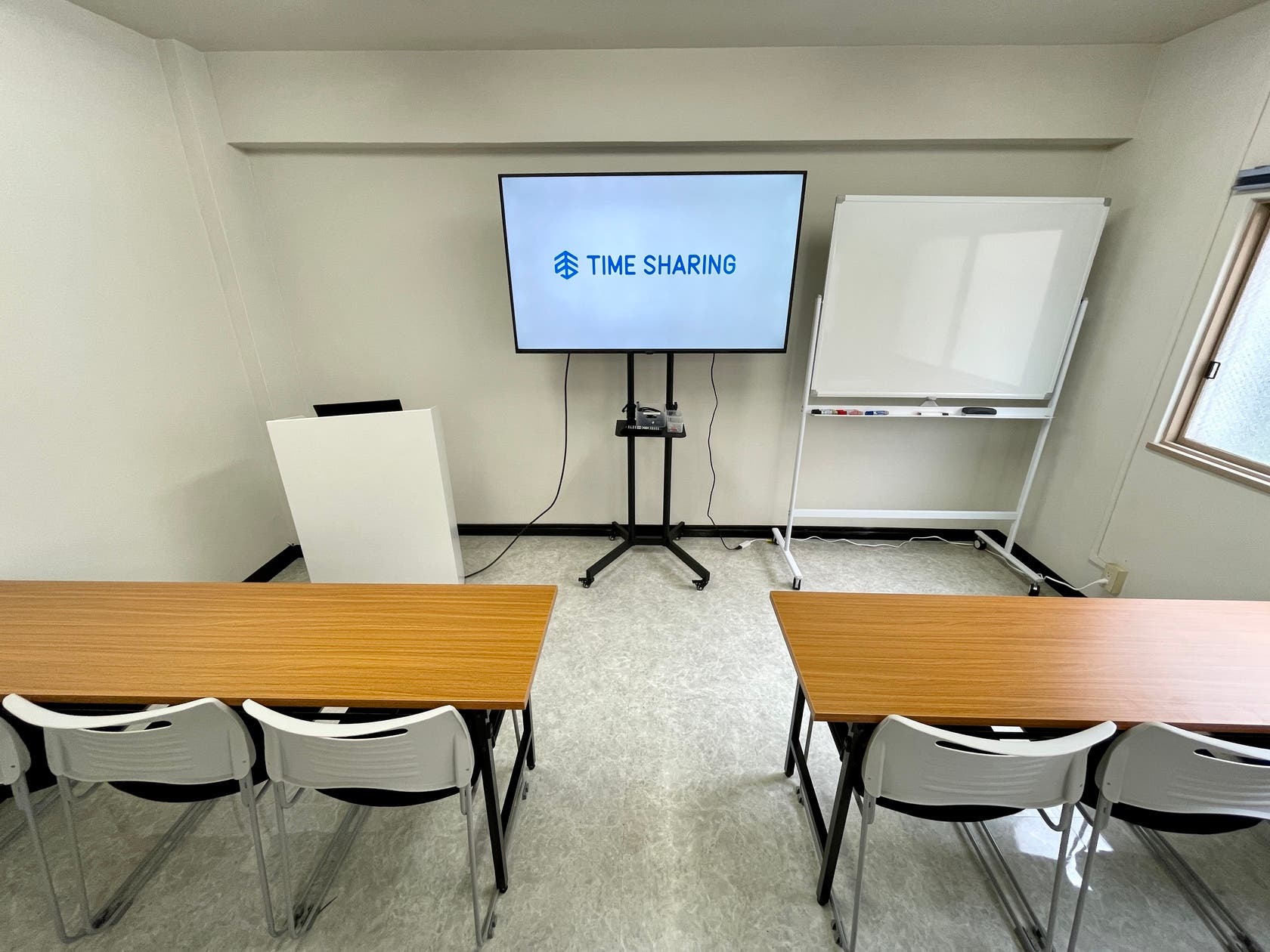 205【秋葉原駅5分】盛り上がる用途OK！リーズナブル会議室の写真4