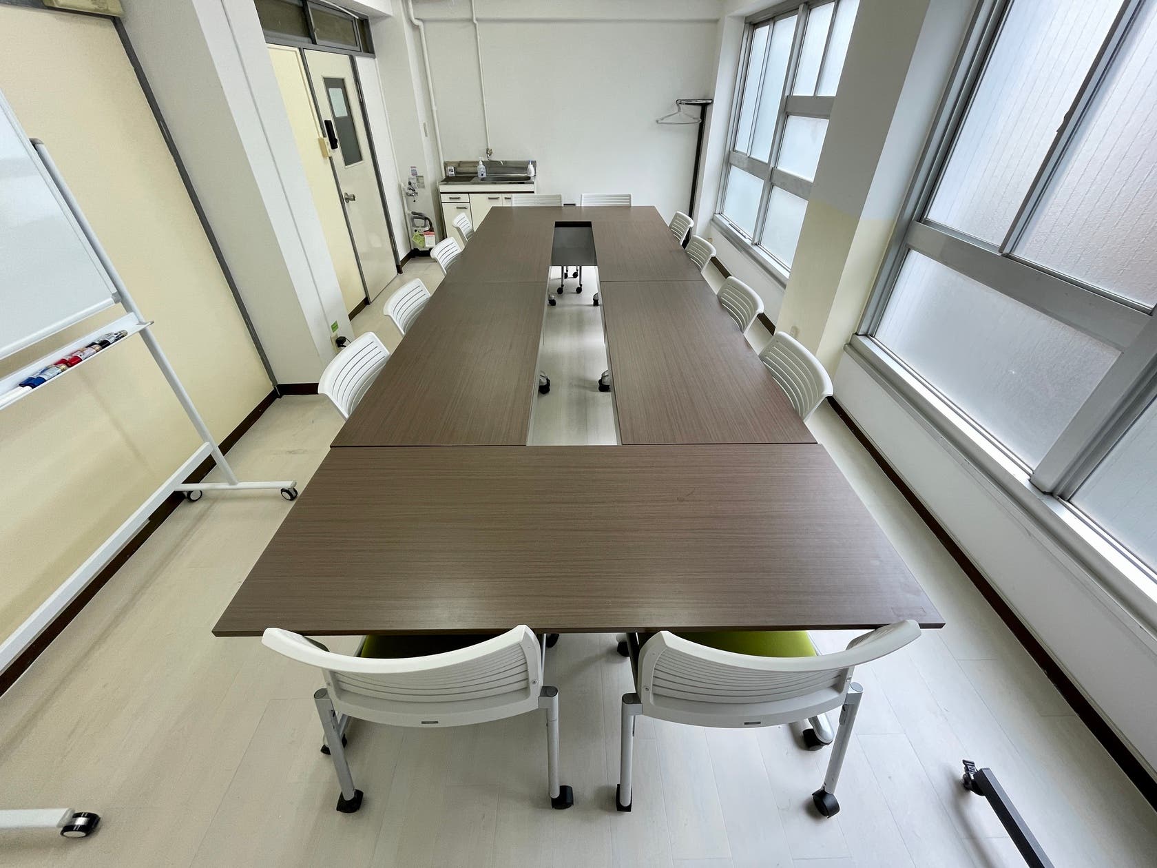 202【秋葉原駅5分】盛り上がる用途OK！リーズナブル会議室の写真14