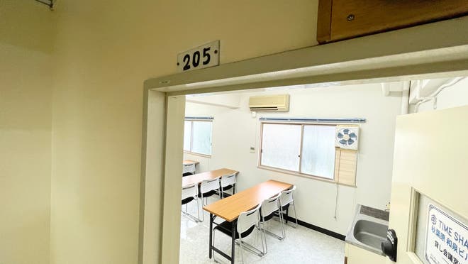 205【秋葉原駅5分】盛り上がる用途OK!リーズナブル会議室の写真14