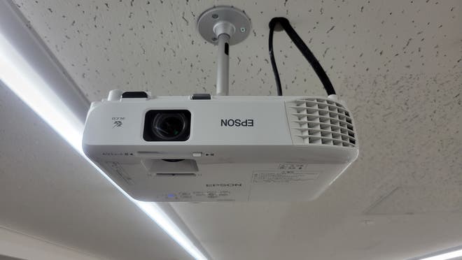 <セミナー会議室>⭐️20名利用可⭐大阪梅田駅から徒歩1分♪室内明るい・窓あり換気OKの写真6