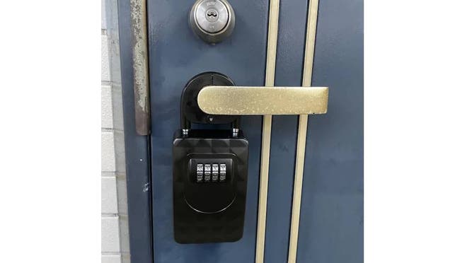 【浦和駅8分!6名】WiFi&動画サービス&モニター&ホワイトボード&備品類 全て無料✨窓あり☀ふれあい貸し会議室 浦和Aの写真8