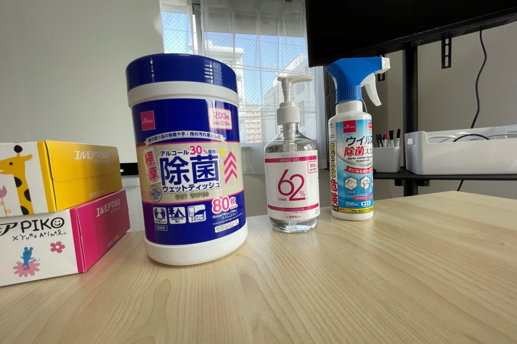 【大宮駅6分！9名】綺麗✨WiFi＆動画サービス＆モニタ＆ホワイトボード＆備品類 全て無料😊窓あり☀ふれあい貸し会議室 大宮Aの写真6