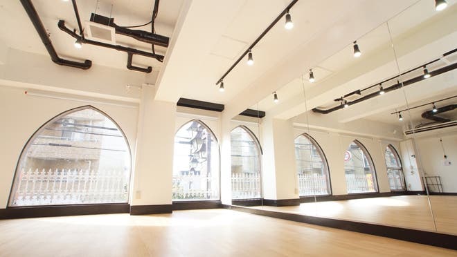 「 大型壁面ミラー✨BOSEステレオ♪ Wi-Fi📶 窓がある広々スタジオ 」の写真4