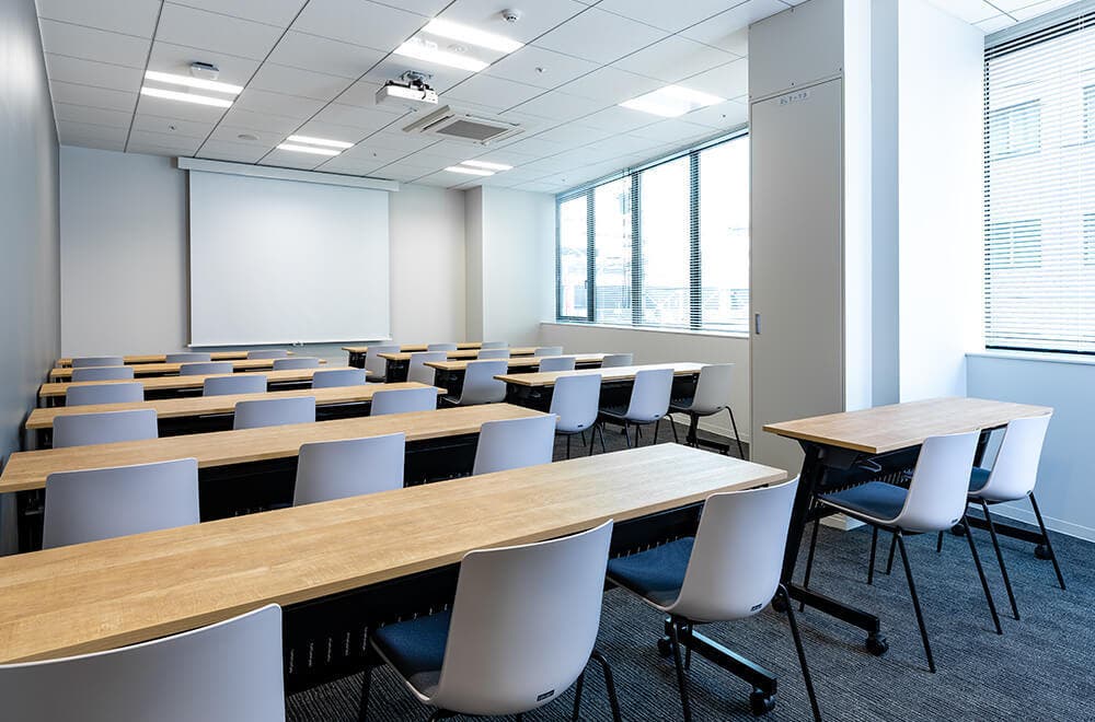 名古屋会議室　Tsudoico 名古屋駅前店　RoomF【国際センター駅直結！北欧調のニュアンスを演出、最大43名利用可能】の写真5