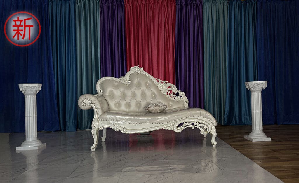 蒲田撮影スタジオ「スタジオカプラ」Aスタジオ　自然光・エレガンス調・姫ベッド　教室セットの写真17