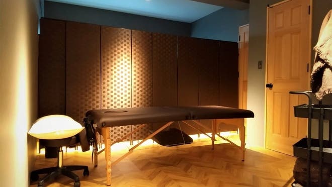 【必読】注意事項あり|【福岡祇園駅 から徒歩3分】ホテルの客室をサロンに!広めのお部屋です!【202号室】minoriba の写真1