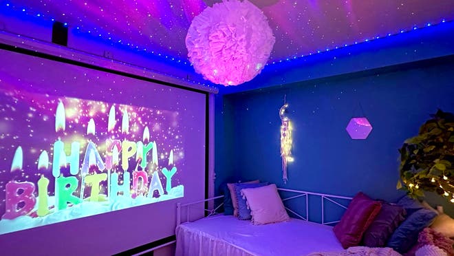 🌸学割&レベチな特割🌸SNSで大人気‼︎LEDライト搭載✨100インチプロジェクター映画見放題🎥大人気ゲーム機、ボドゲ完備の写真3