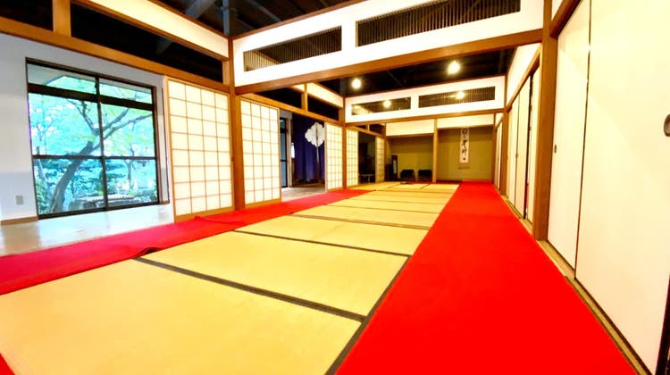 京都会議室 心華寺 雷神館【京都府宇治市お寺のレンタルスペース!撮影・教室・誕生日会などにもおすすめ】の写真1