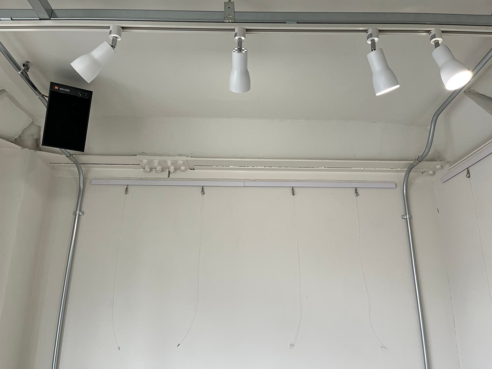 【addict.gallery】桜川駅徒歩1分。自然光が射すギャラリー・イベントスペースの写真8