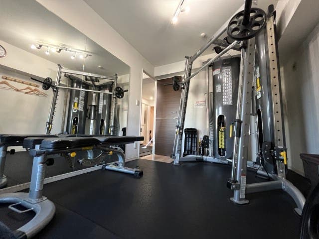 【渋谷駅5分】パーソナル用の機材完備！｜スミス&ケーブルの部屋②　MIYAZAKI GYM渋谷店の写真1