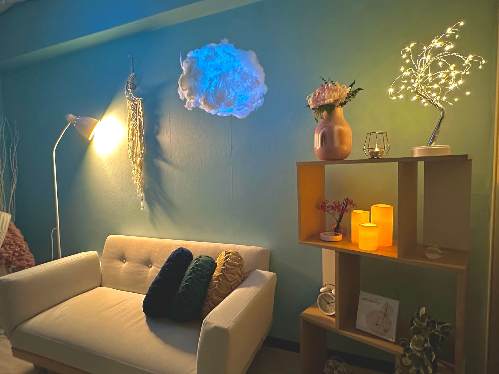 🌸学割&レベチな特割🌸⛄️まるで雲の上にいる新感覚☁️100インチプロジェクター映画見放題🎥大人気ゲーム機、ボドゲ完備🎉の写真15