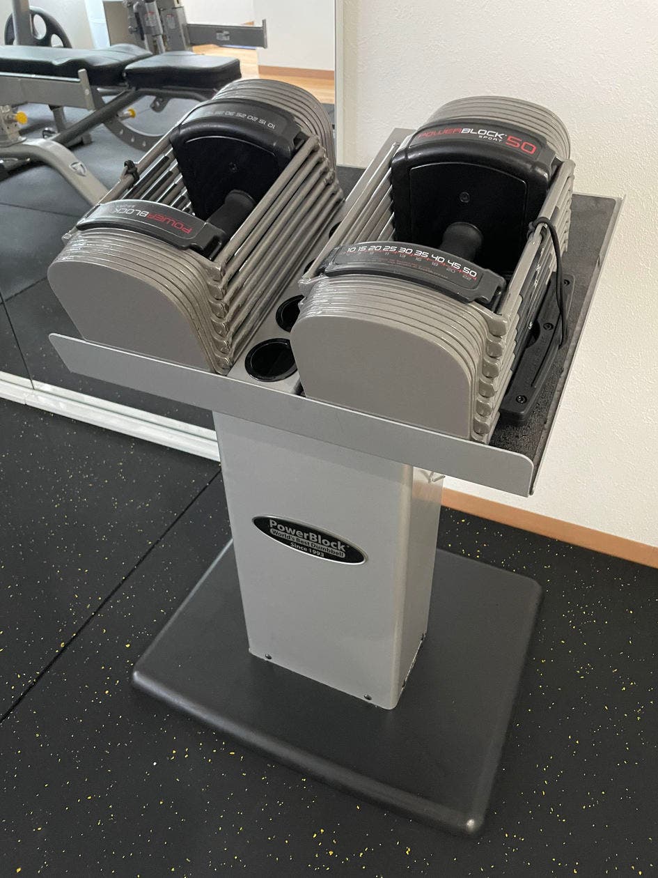 【西梅田駅/北新地駅から徒歩約1分！】ネット対応テレビ完備！パーソナル指導、自主トレ、合同トレにご利用可能です！の写真6