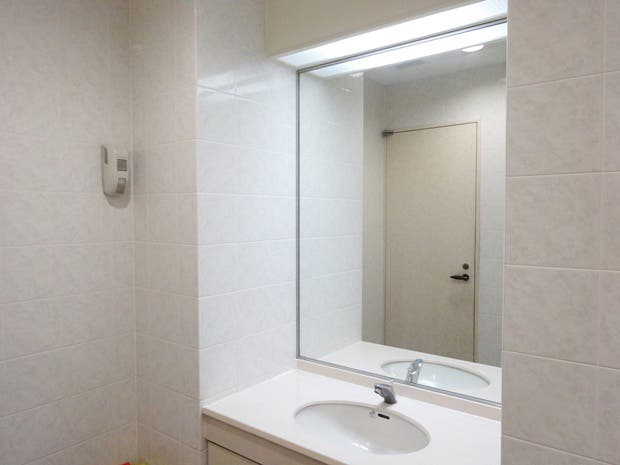 《名古屋会議室　imy会議室　5階第3会議室》千種エリアでスクール120名！控室もついて社内研修や入社式、内定式におすすめの写真10