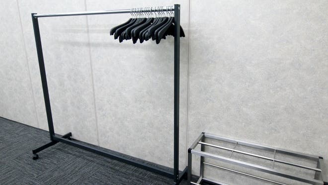 《大阪会議室 大阪御堂筋ビル貸し会議室 M2会議室(地下4階)》「本町駅」14番出口直結!/最大72名利用の貸し会議室の写真4