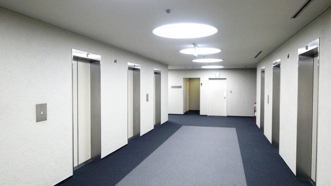 《大阪会議室 大阪御堂筋ビル貸し会議室 M3会議室(地下4階)》「本町駅」14番出口直結!/最大117名利用の貸し会議室の写真17