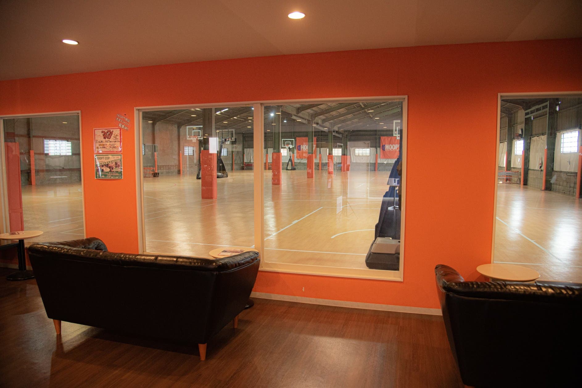 【堺市中区でスポーツをしよう！】バスケットボールコートをまるごと貸切　スポーツ・ダンス・発表会・撮影に使いませんか？！の写真5