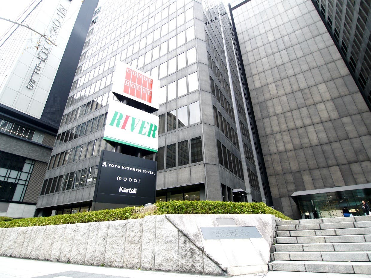 《大阪会議室　大阪御堂筋ビル貸し会議室　M4会議室（地下4階）》「本町駅」14番出口直結！／最大45名利用の貸し会議室の写真28