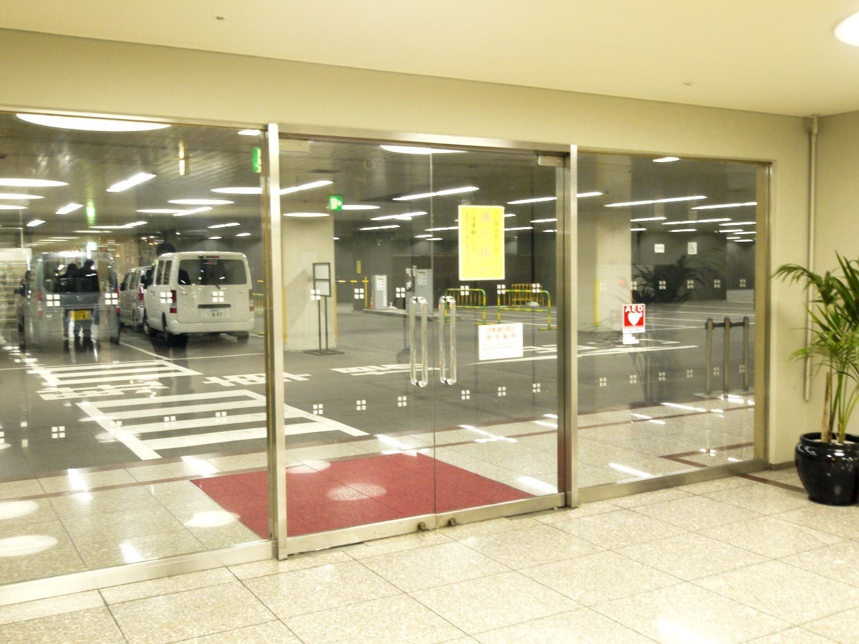 《大阪会議室　大阪御堂筋ビル貸し会議室　M5会議室（地下4階）》「本町駅」14番出口直結！／最大24名利用の貸し会議室の写真20