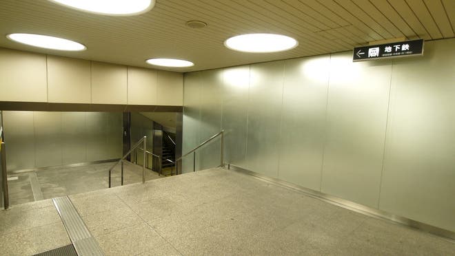 《大阪会議室 大阪御堂筋ビル貸し会議室 M5会議室(地下4階)》「本町駅」14番出口直結!/最大24名利用の貸し会議室の写真21