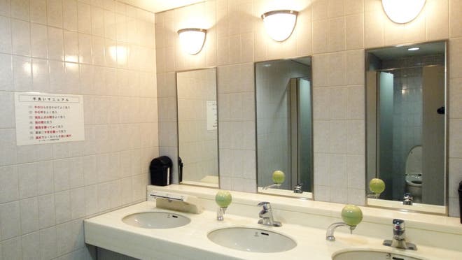 《大阪会議室 大阪御堂筋ビル貸し会議室 M6会議室(地下4階)》「本町駅」14番出口直結!/最大18名利用の貸し会議室の写真18