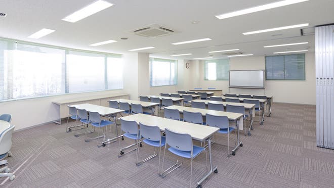 《名古屋会議室 imy会議室 4階会議室》千種エリアでスクール48名収容可能!分科会や勉強会、 展覧会など多様な用途にの写真2