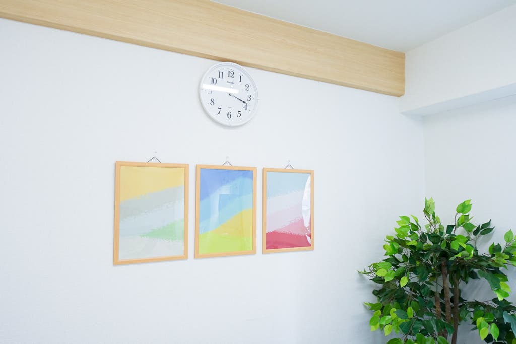 【上野駅浅草口徒歩38秒！10名】レイアウト自由・大型モニター・ホワイトボード・WiFi無料！ふれあい貸し会議室 上野No58の写真15