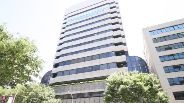 《名古屋会議室 栄ガスビル店 栄ガスホール半面B(基本形)》地下鉄・名鉄「栄駅」より徒歩5分!栄大津通のガスビル内会議室の写真2