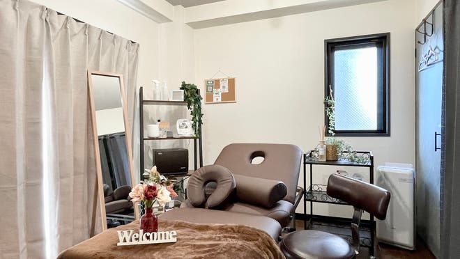 💐完全個室サロン💐整体 リラク エステ💆♀️出張施術 プチ開業に最適👌浦和駅6分|更衣室有 施術台.マクラ.ヒートマット無料の写真1