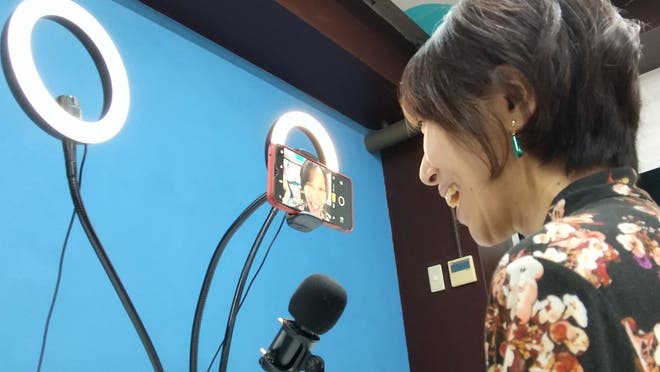 心斎橋駅から徒歩8分。週末長時間50%オフ!!【wifi、鏡、モニター、ホワイトボード、整体ベッド2台、ヨガマット】の写真11