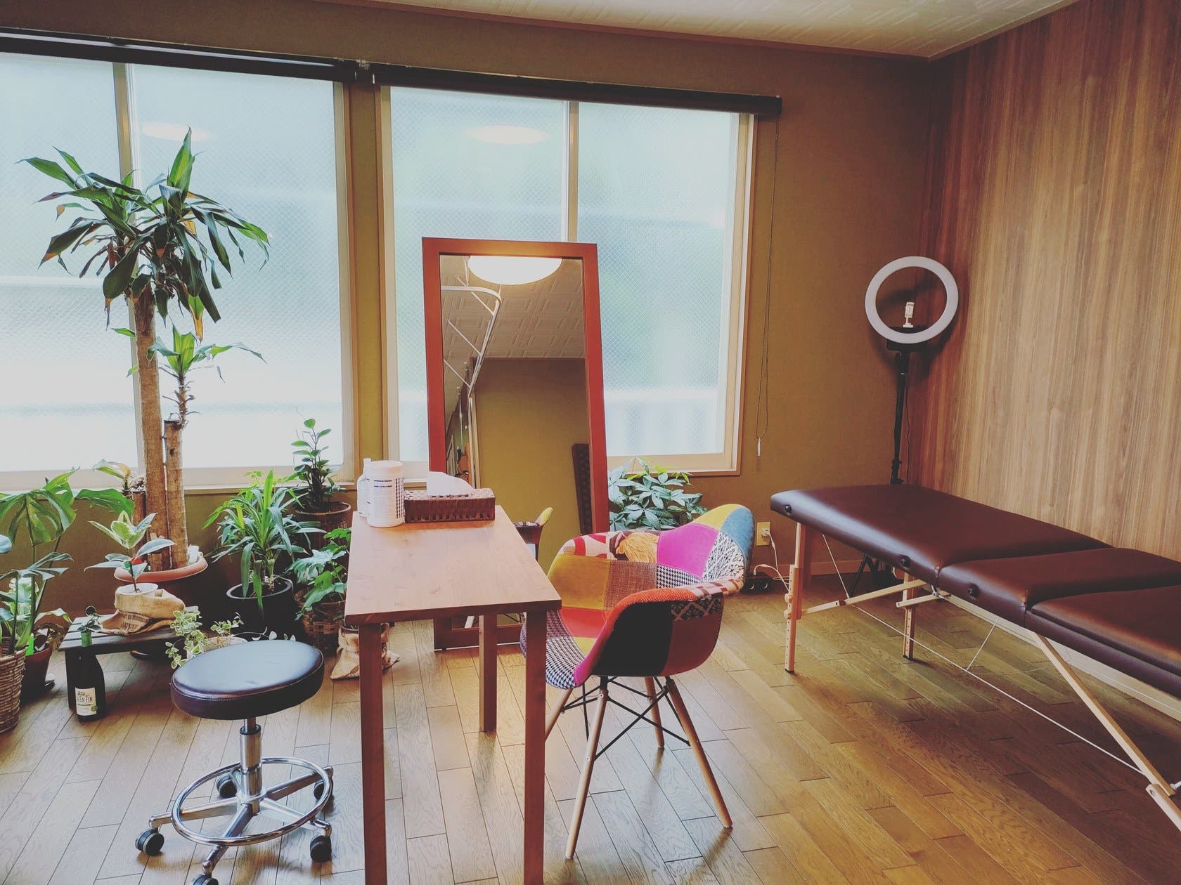 【レンタルサロンHANARE】セラピスト/ネイル/アロマ/エステ/整体/アイラッシュ/栄町1分　の写真4