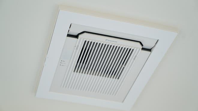 218号室 3人利用可 ワリカンでお得 一日利用は3,980円! 資格勉強 家庭教師 英会話レッスンの写真4