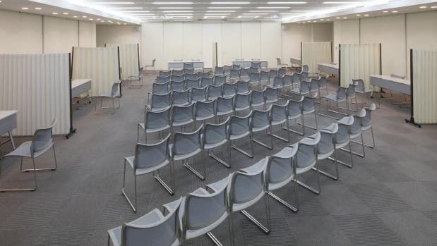 《名古屋会議室 今池ガスビル店 ダイアモンドルーム(応用形)》地下鉄「今池駅」直結!ご希望のレイアウトでセッティング!の写真1