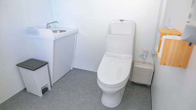 【きみたつラボ】駐車場ありの屋内遊戯場!国産ヒノキたっぷりのスペースで木製知育玩具も使い放題。授乳室・トイレ・洗面完備。の写真3