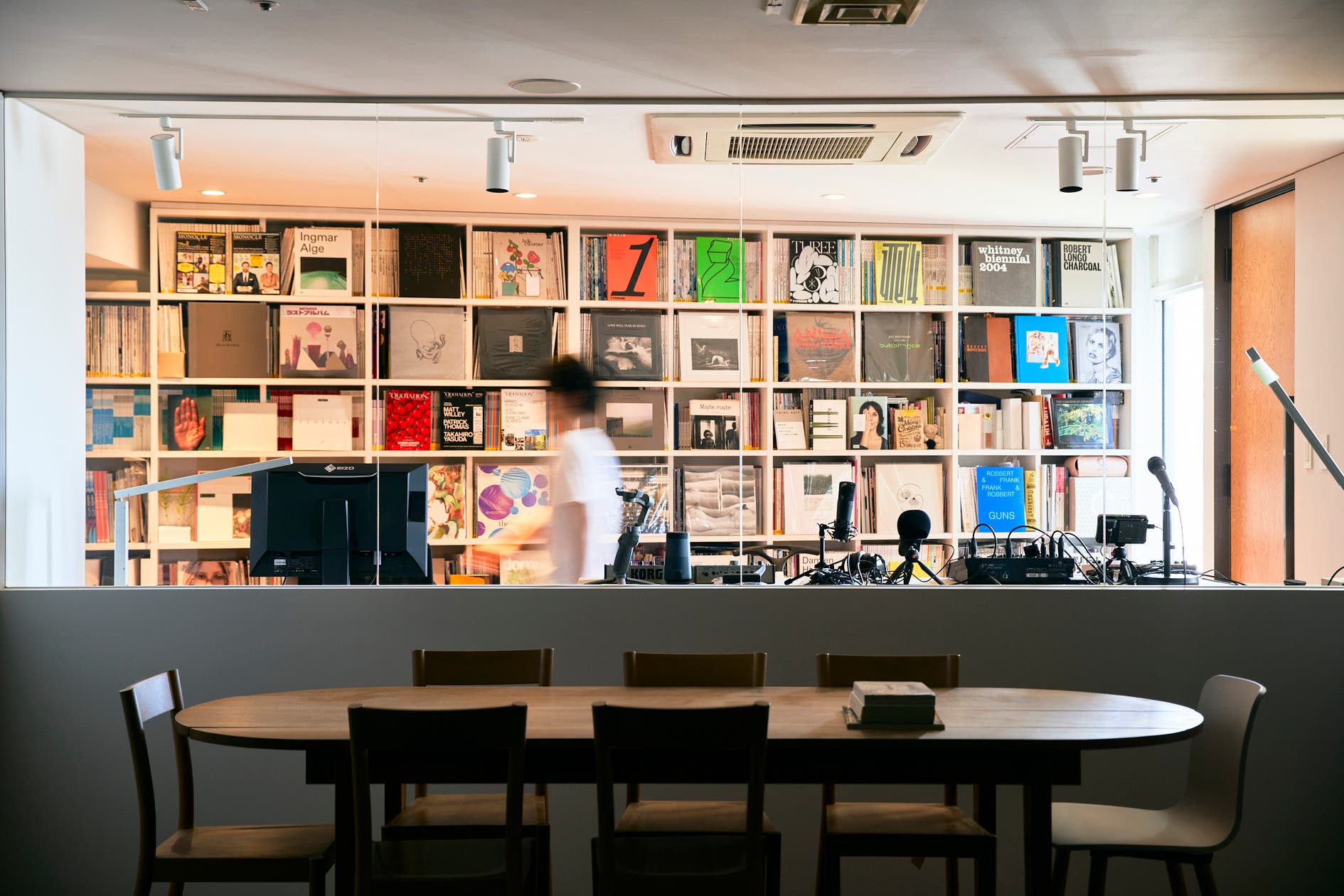 dスタ　外苑前駅前/大人数/解放的スペース/見晴らし良好/ベンチャー/セミナー/撮影/ひな壇/POPUP　｜渋谷・青山の写真18