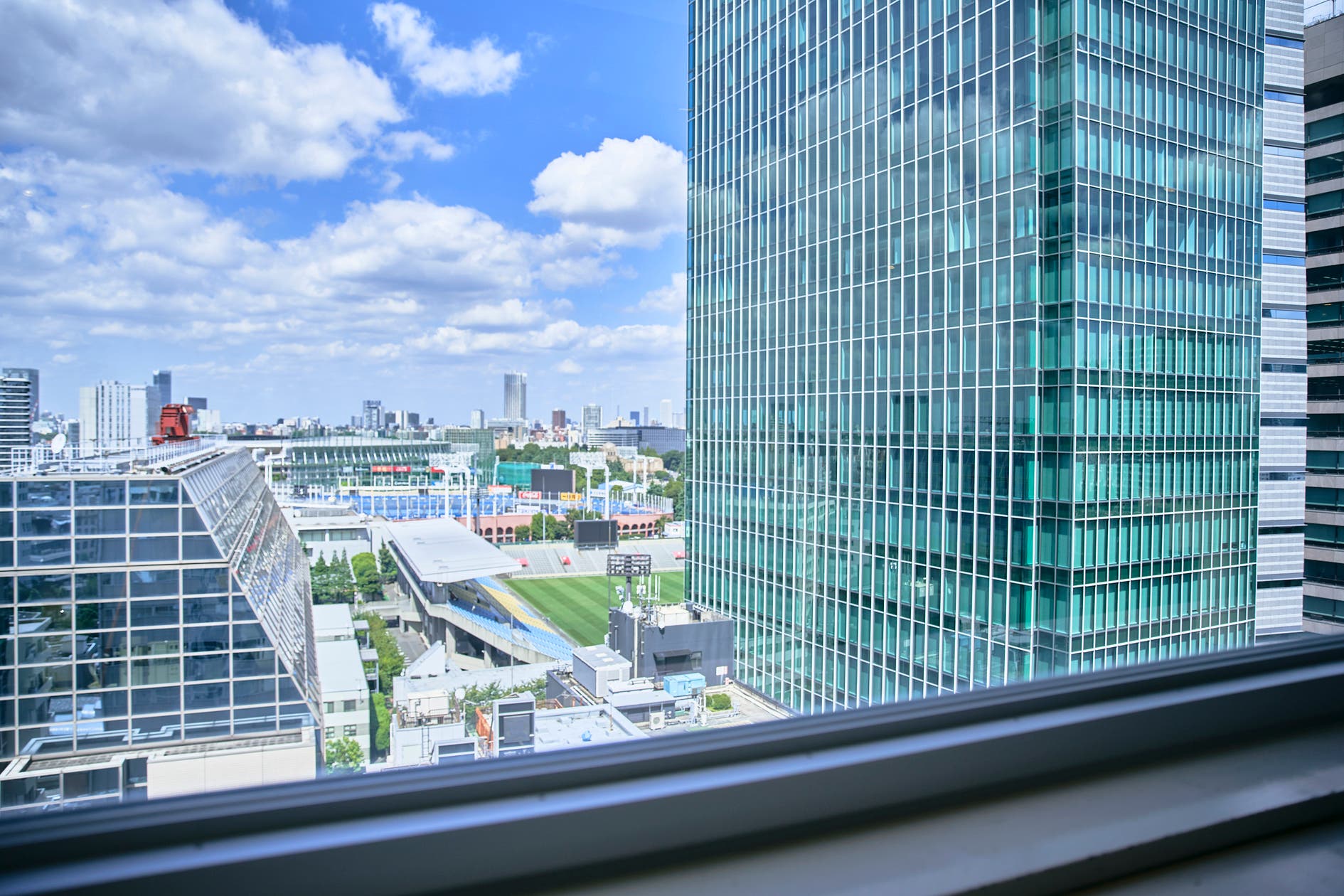 dスタ　外苑前駅前/大人数/解放的スペース/見晴らし良好/ベンチャー/セミナー/撮影/ひな壇/POPUP　｜渋谷・青山の写真21