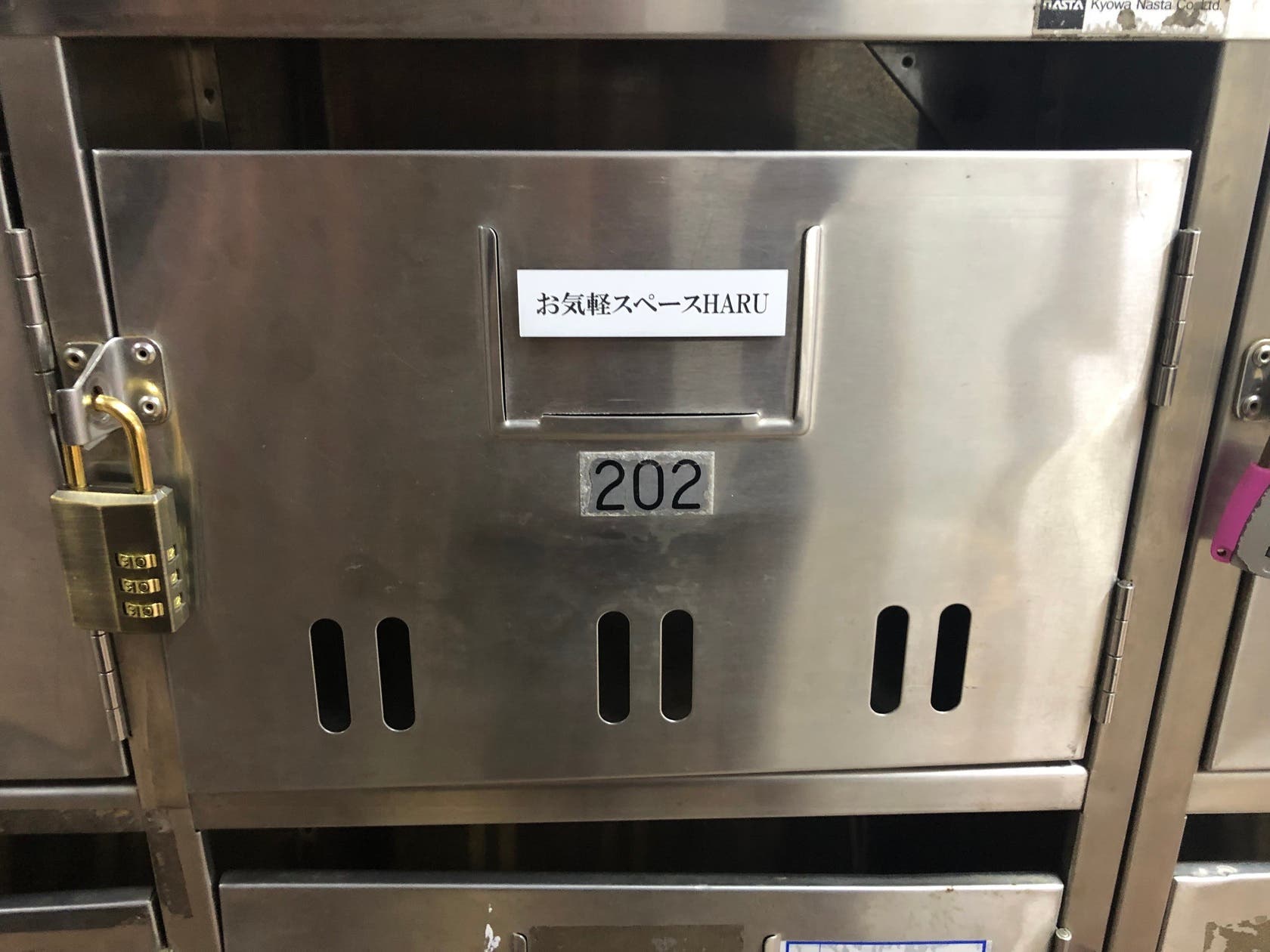 [鹿児島中央駅東口から徒歩5分]🌴お洒落なワークスペース🌴高速光Wi-Fi　会議、オフ会、ボードゲームなどにオススメです♪の写真10