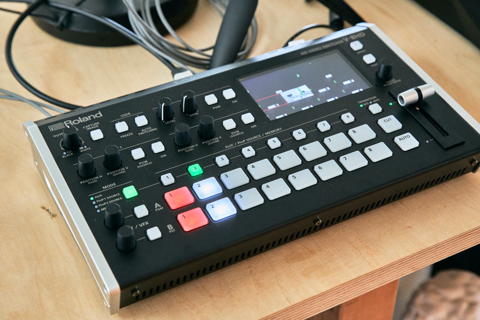 ビデオスイッチャー	V-8HD/Rolandの画像1