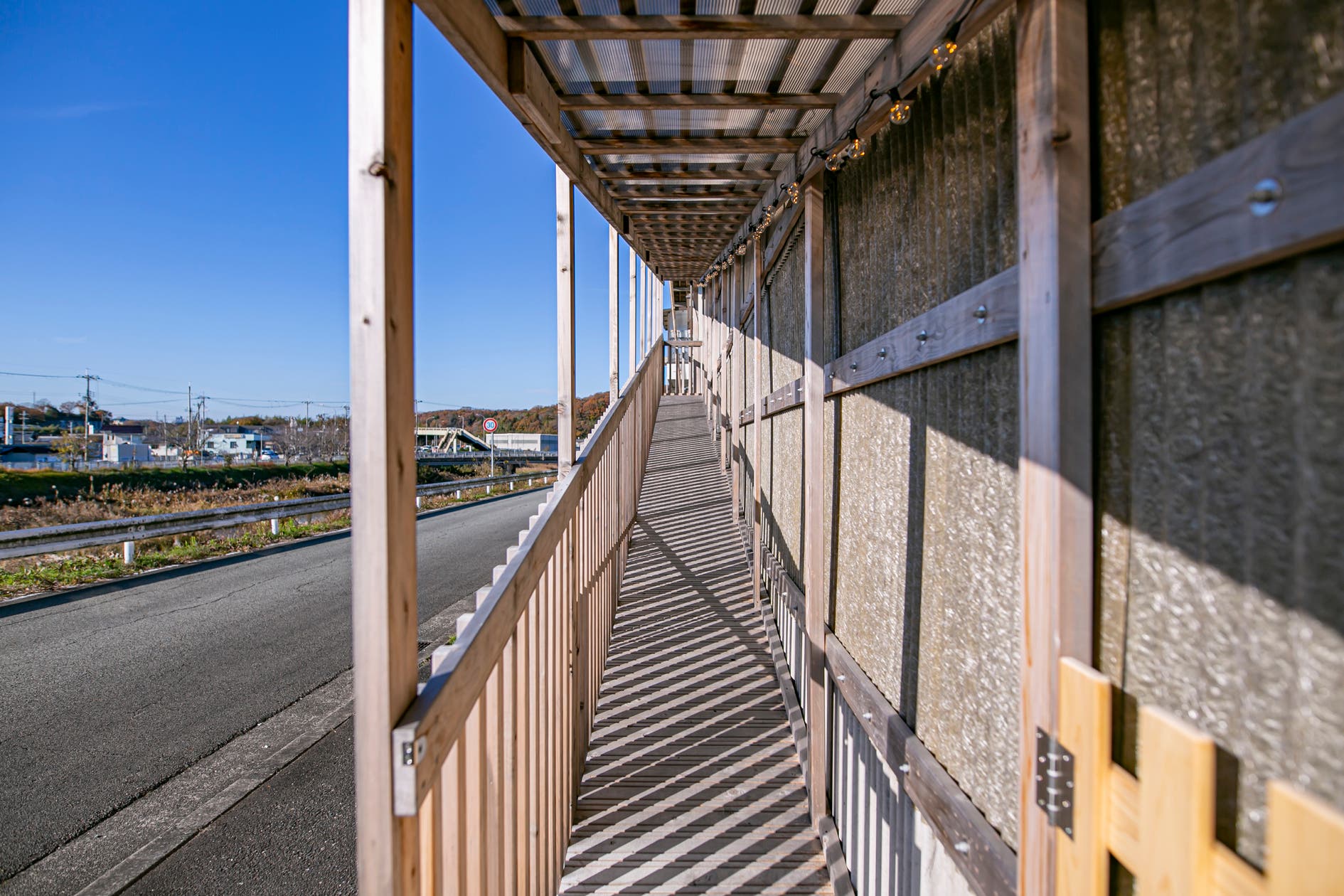 【きみたつラボ】駐車場ありの屋内遊戯場！国産ヒノキたっぷりのスペースで木製知育玩具も使い放題。授乳室・トイレ・洗面完備。の写真6
