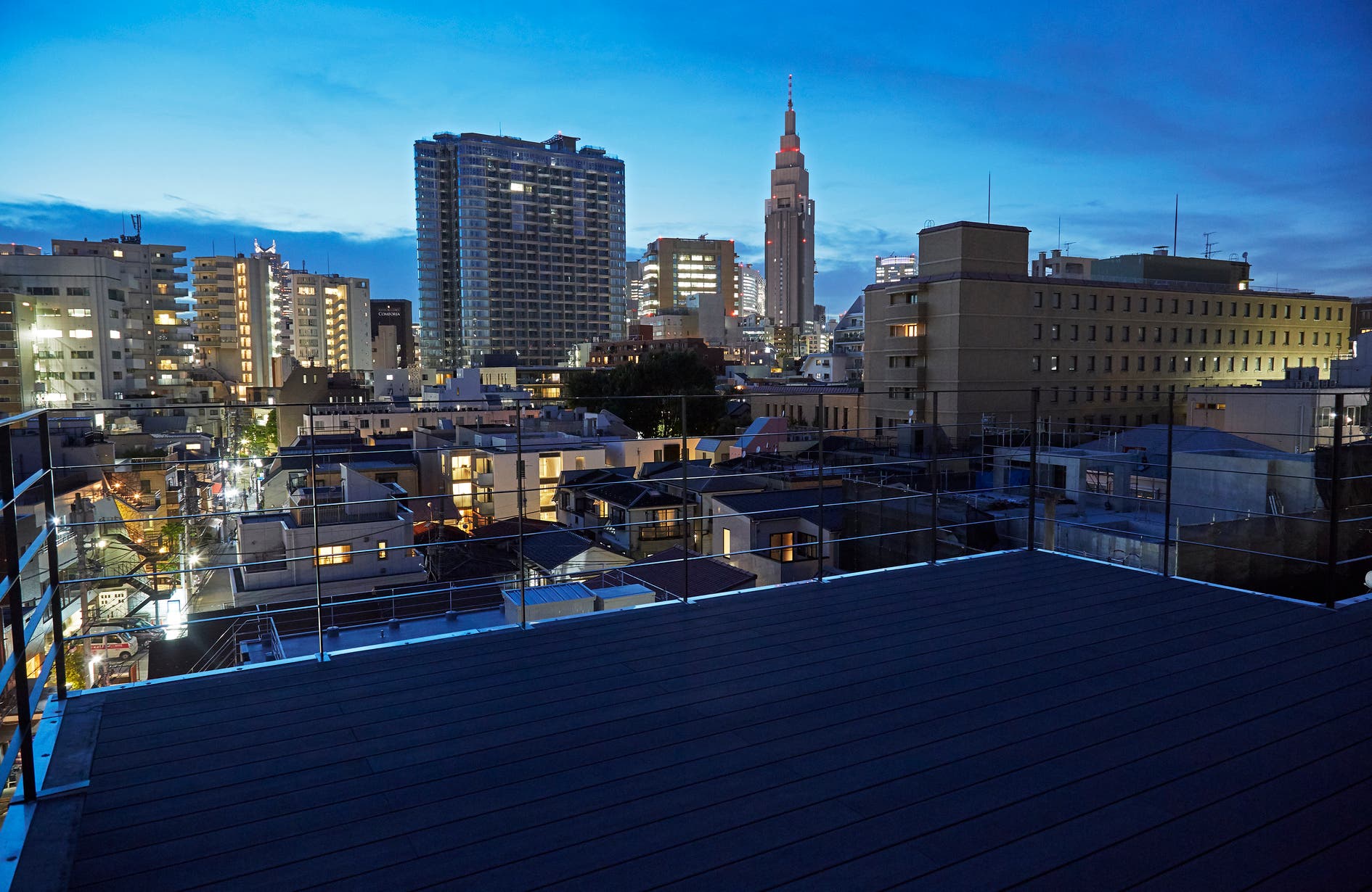 ☆キャンペーン中！！☆北参道徒歩3分。モダンなキッチンとテラス、抜け感ある屋上が魅力のハウススタジオの写真12