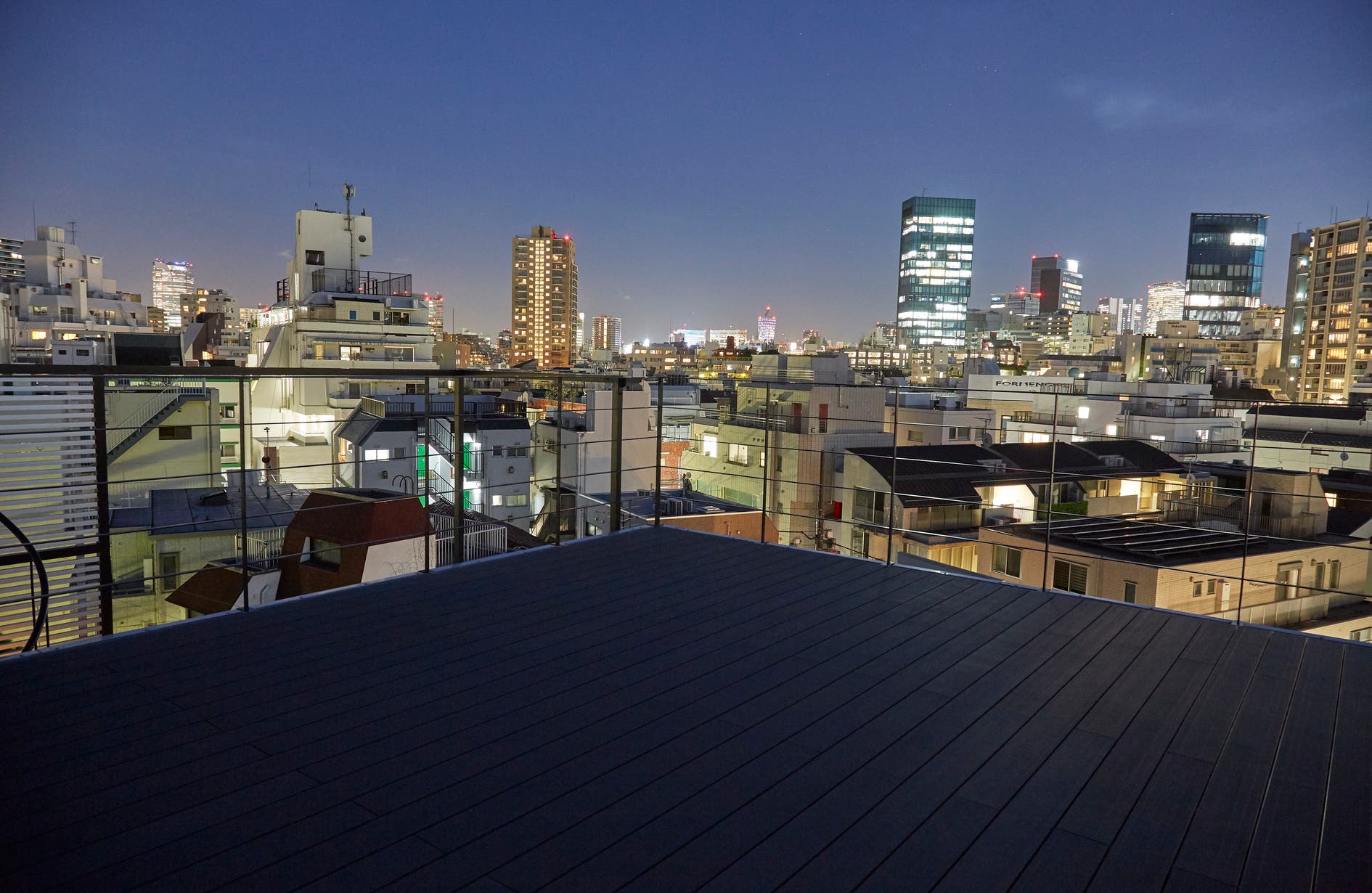 ☆キャンペーン中！！☆北参道徒歩3分。モダンなキッチンとテラス、抜け感ある屋上が魅力のハウススタジオの写真13